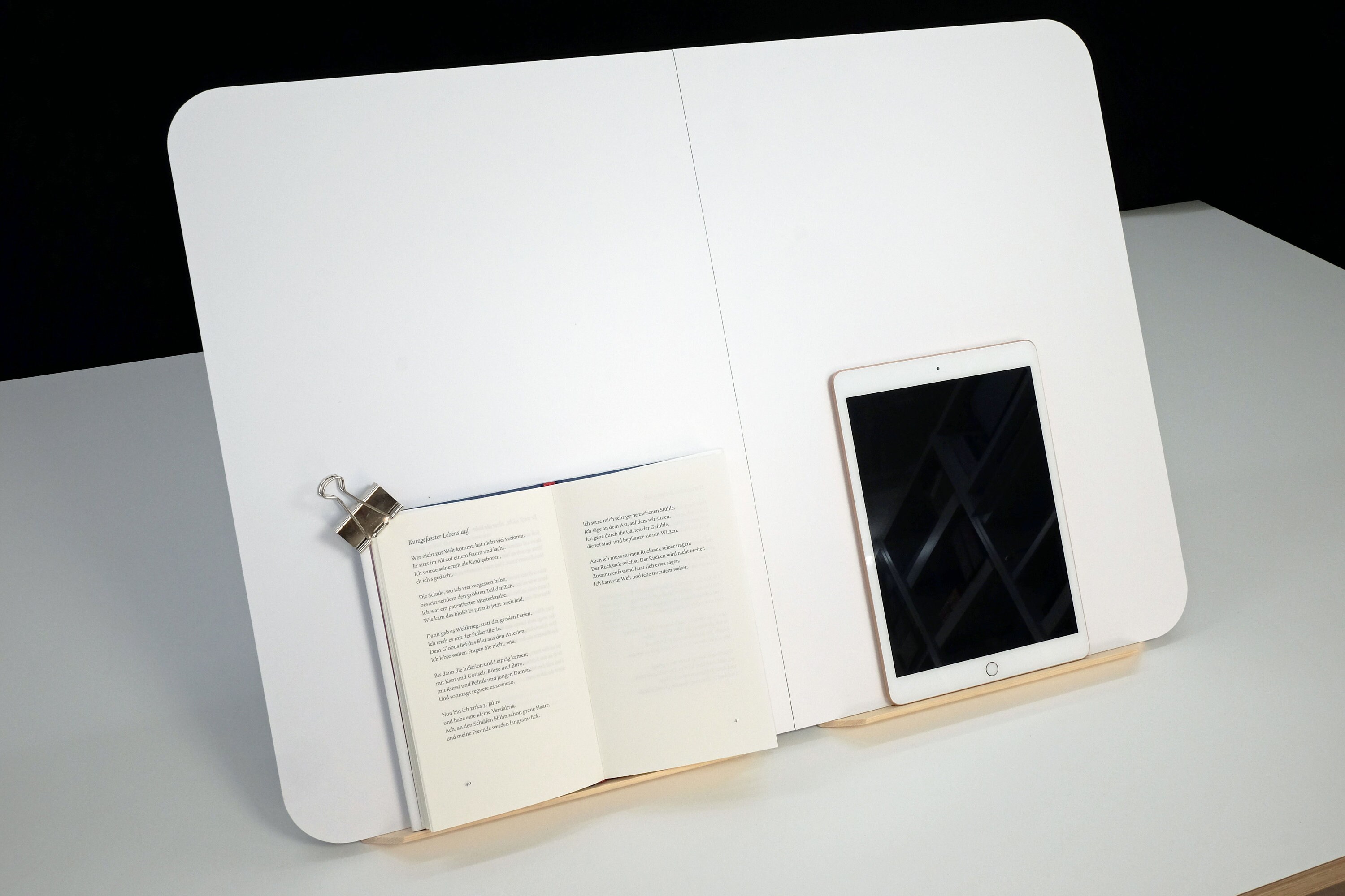 Reading Stands for Large-format Daily Newspapers and Magazines, Also ...