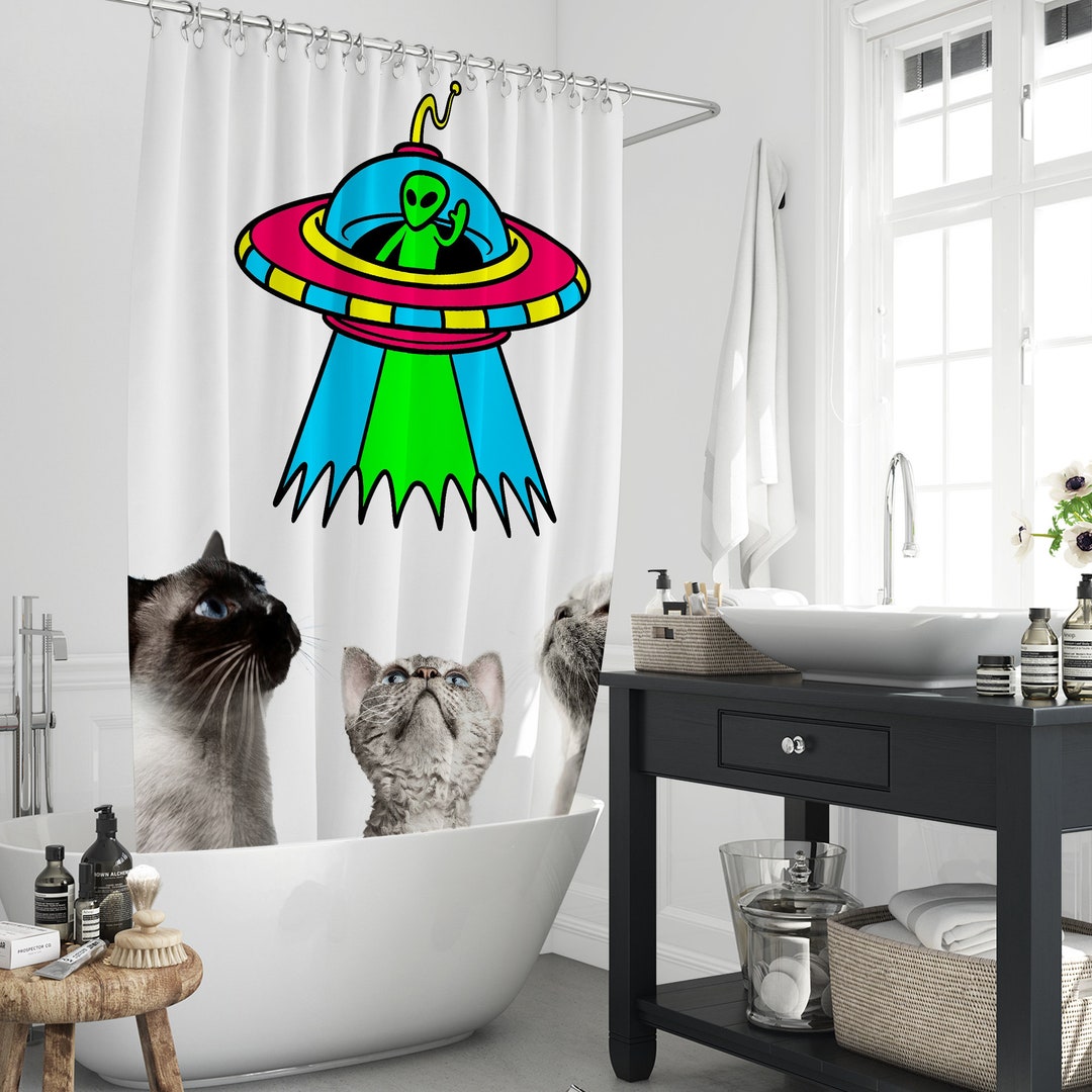 Funny Cats Look Spaceship Alien Say Hello Shower Curtain, Sci-fi ...