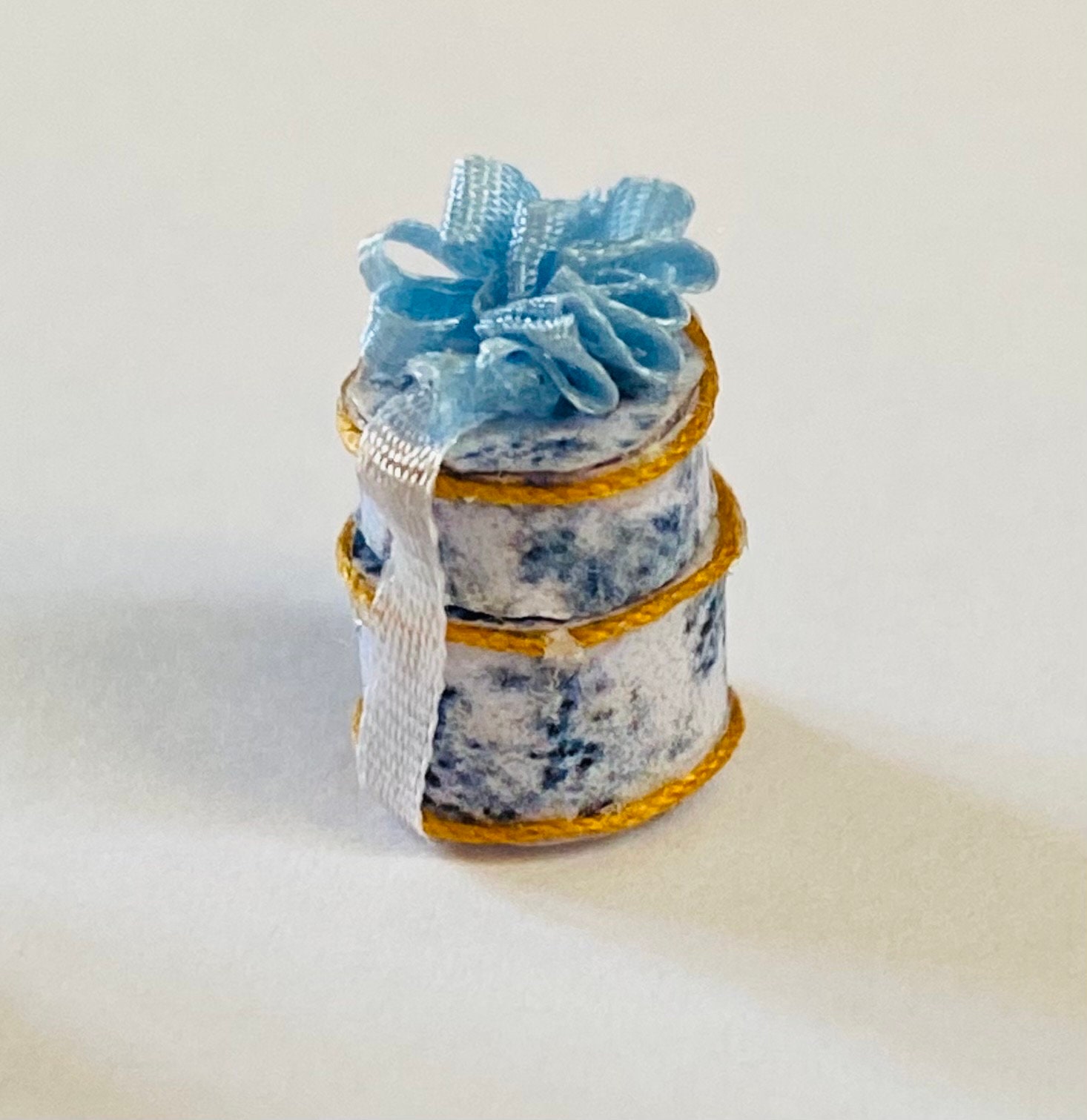 Hat Boxes 1:48th Scale Miniature - Etsy