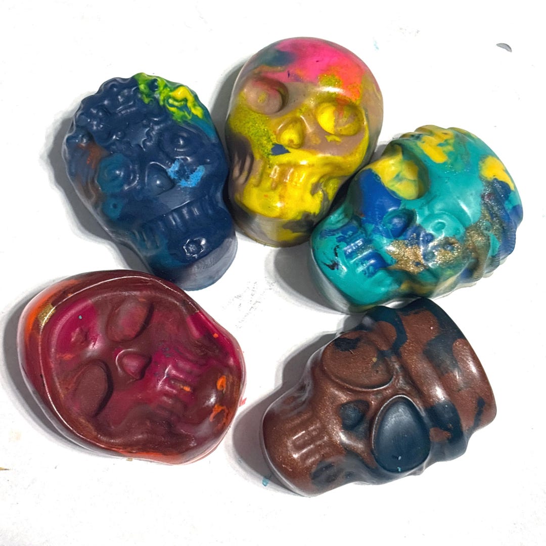 Skull Crayons! Set of Five - Etsy