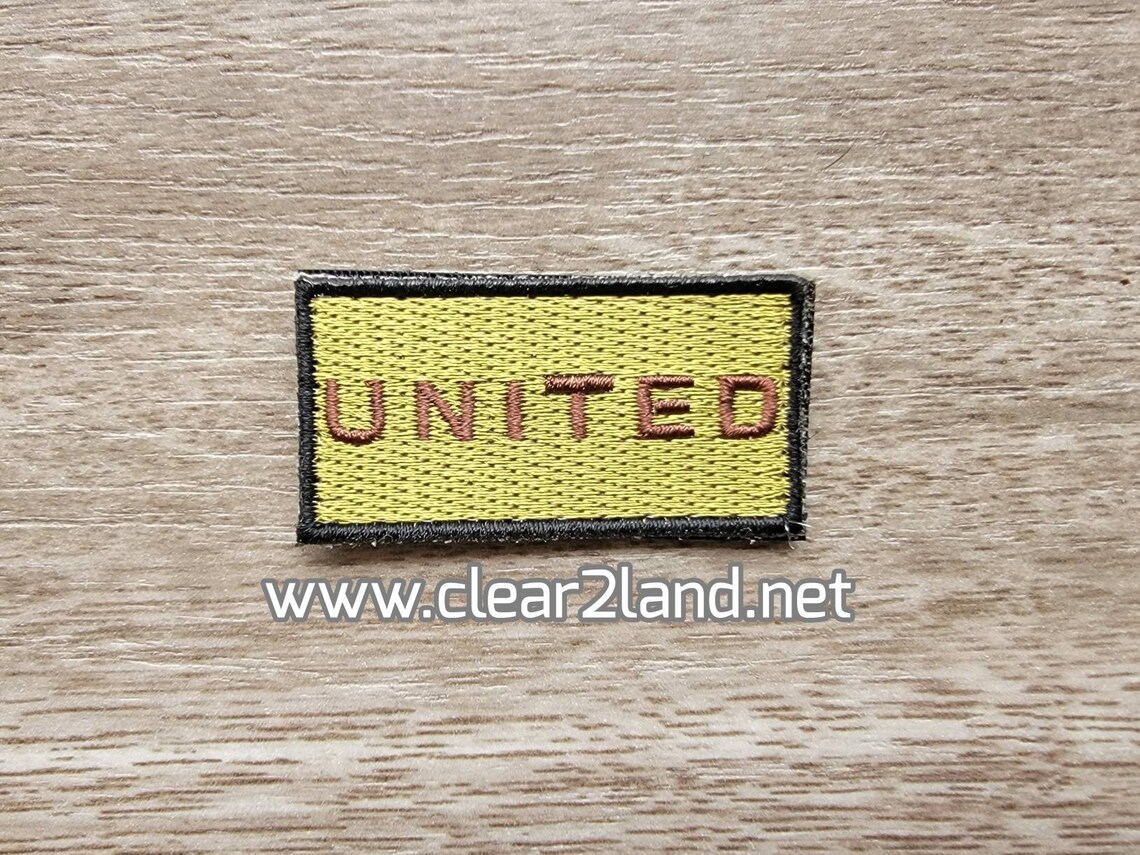 United Airlines Flight Suit Pencil Tab Patch (2 Inch by 1 Inch With ...
