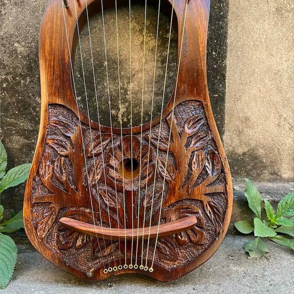Lyre - Etsy