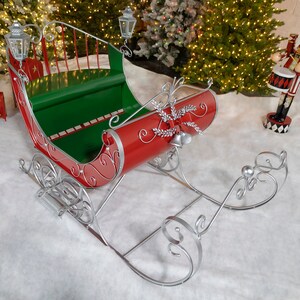 Large Life-sized Victorian Christmas Sleigh "kutaisi" in Red, Green and ...