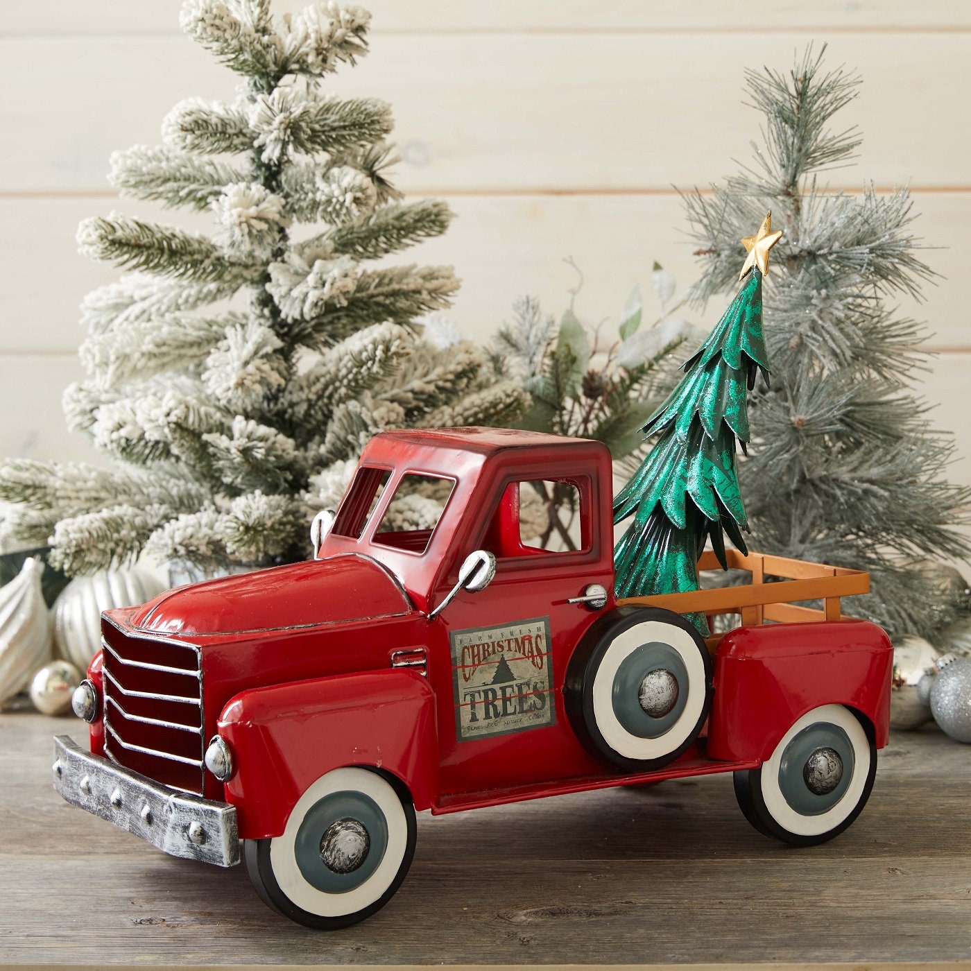 Small Truck With Christmas Tree in 2 Color Options - Etsy