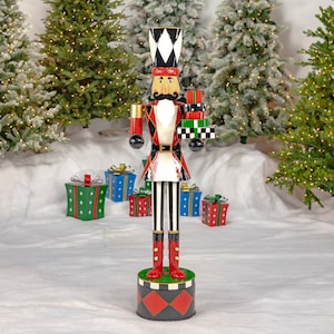 5.4 FT Tall Metal Fancy Nutcracker With LED Lights (5 Style Options) - Etsy