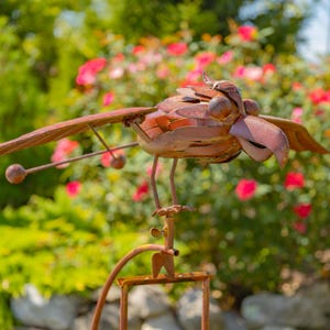 Flying Bird Iron Rusty Rocking Stakes in 6 Assorted Styles - Etsy