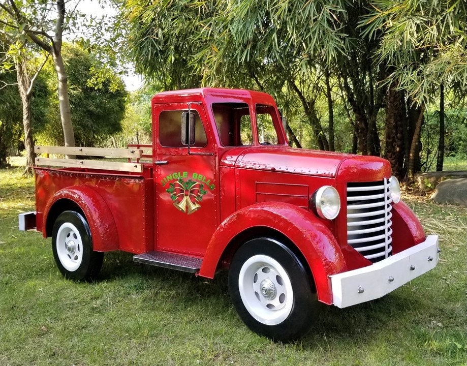 Large Iron Red Truck With LED Lights and Sign - Etsy