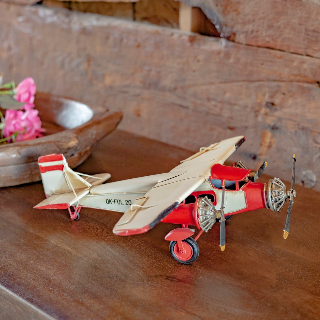Model Airplane- 3 Colors Available - Etsy