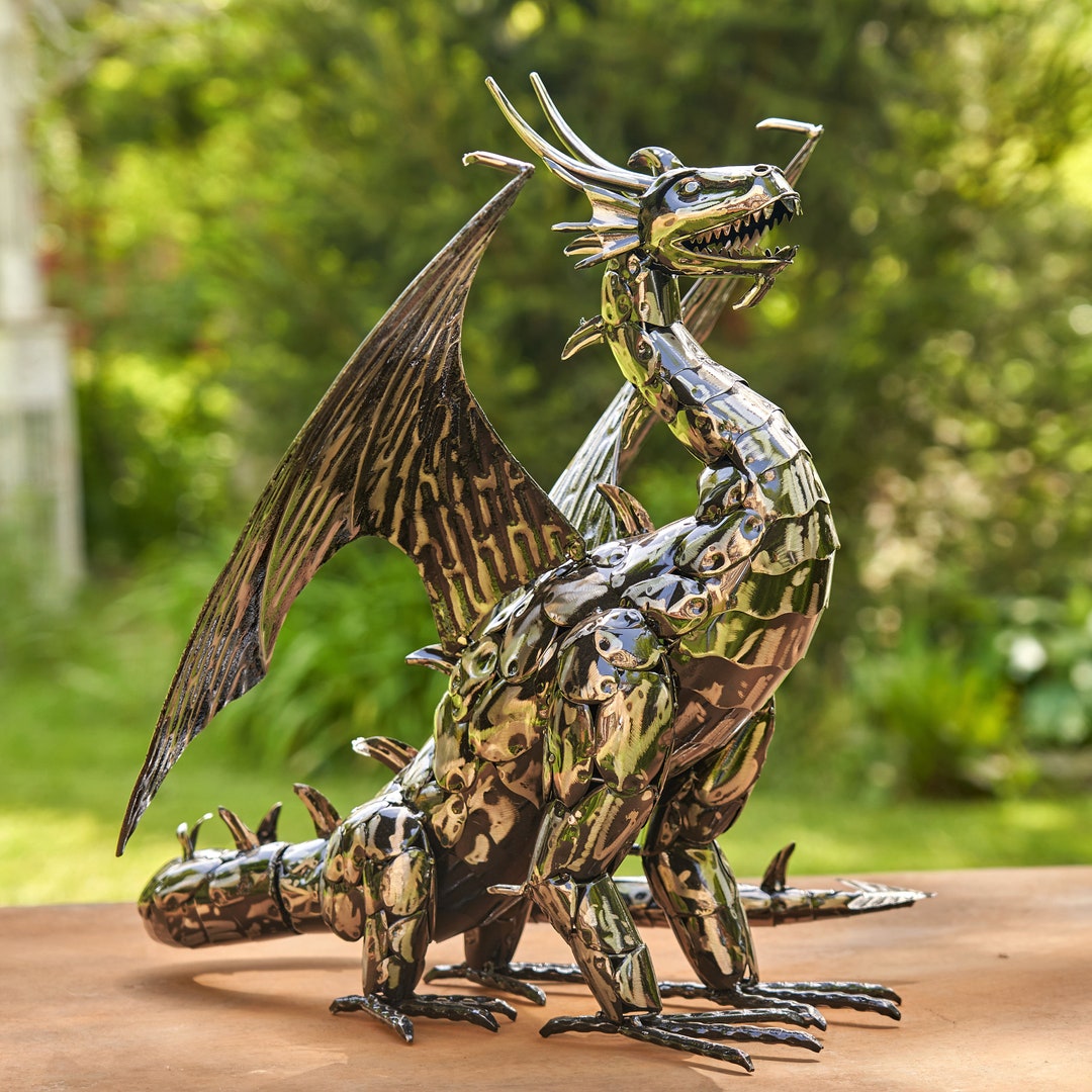 21 Tall Metal Dragon Statue Alexander - Etsy.de