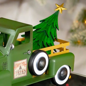 Small Truck With Christmas Tree in 2 Color Options - Etsy
