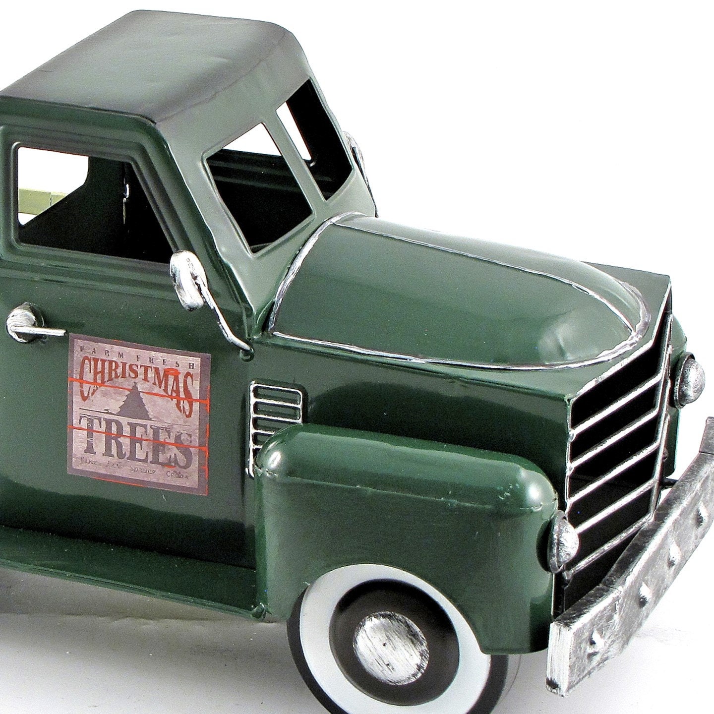 Small Truck With Christmas Tree in 2 Color Options - Etsy