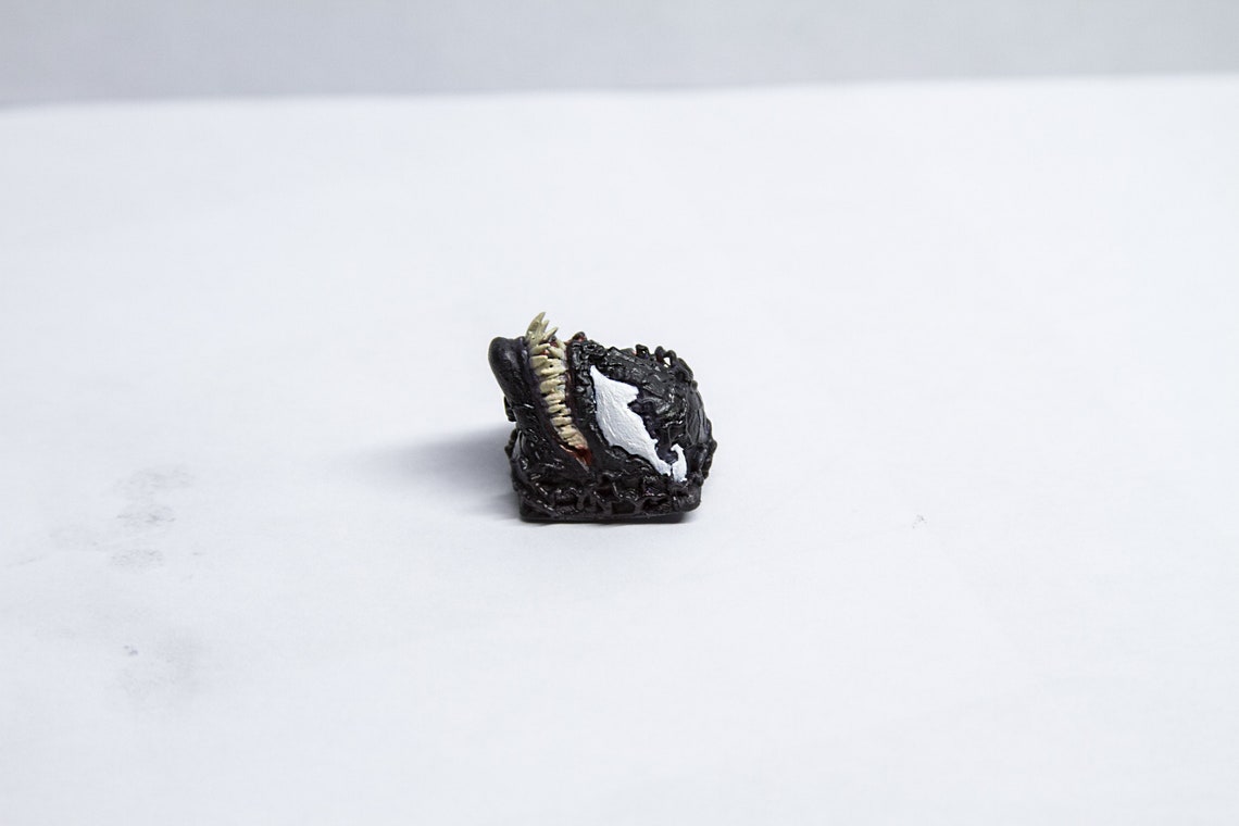 Handmade Venom Keycap, Artisan Spiderman Keycap, Venom X Spiderman ...