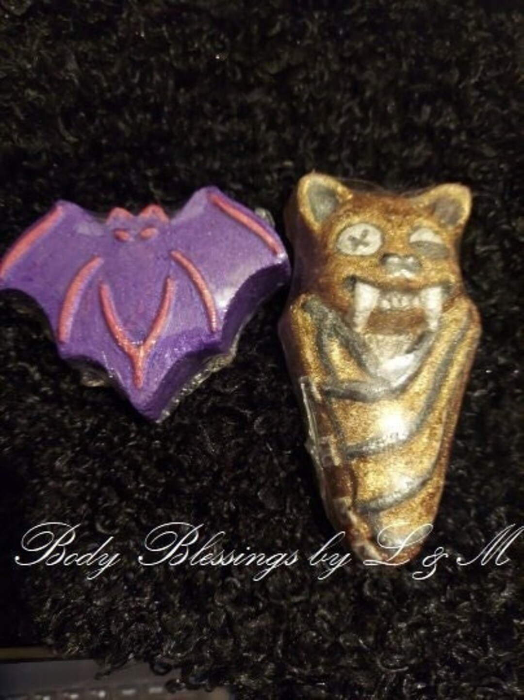 Traditional Bat or Locked up Bat Novelty Bath Bomb 5.5 Oz Available in ...