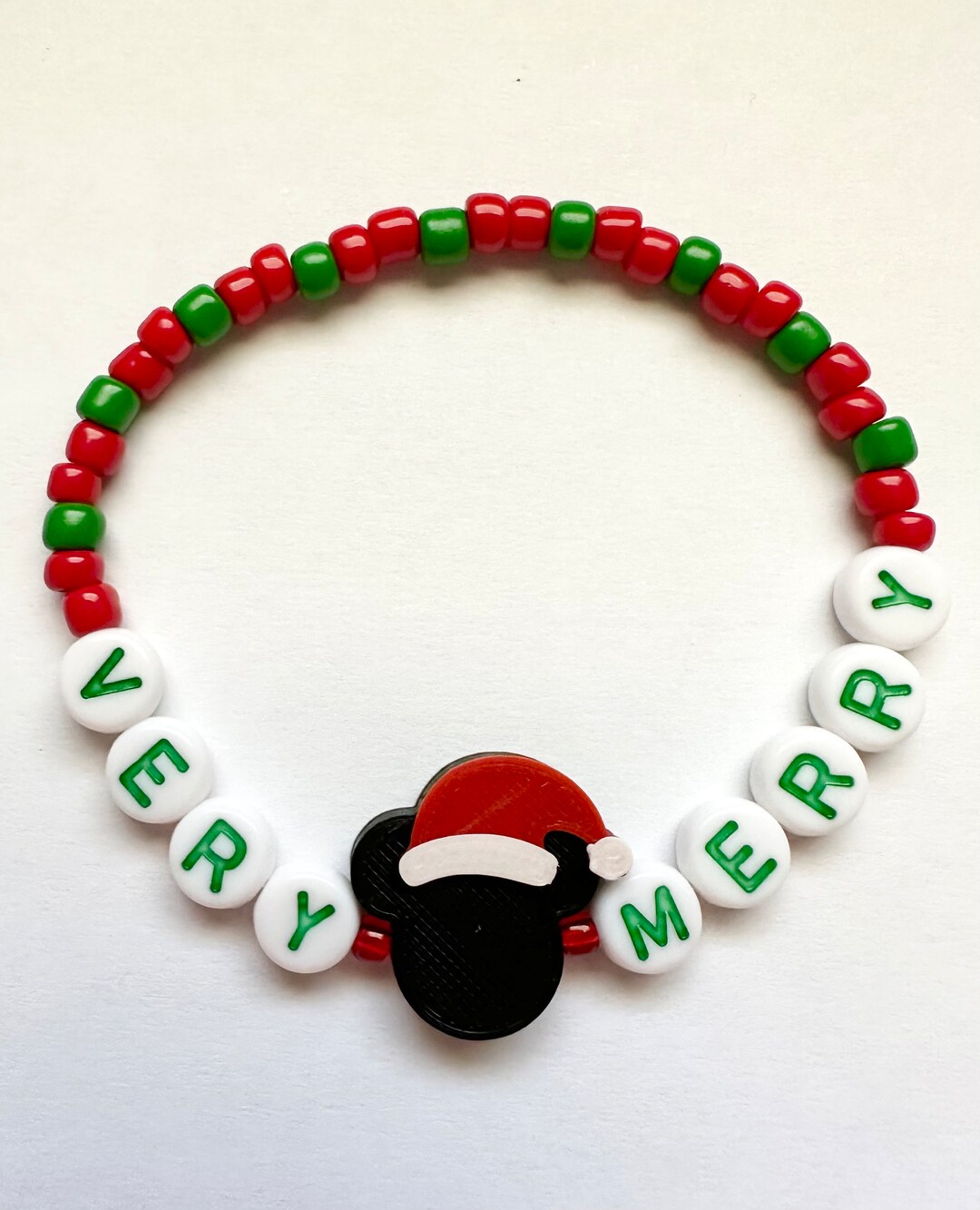 Very Merry Santa Hat Mouse Ears Christmas Bracelet MVMCP Theme Park ...