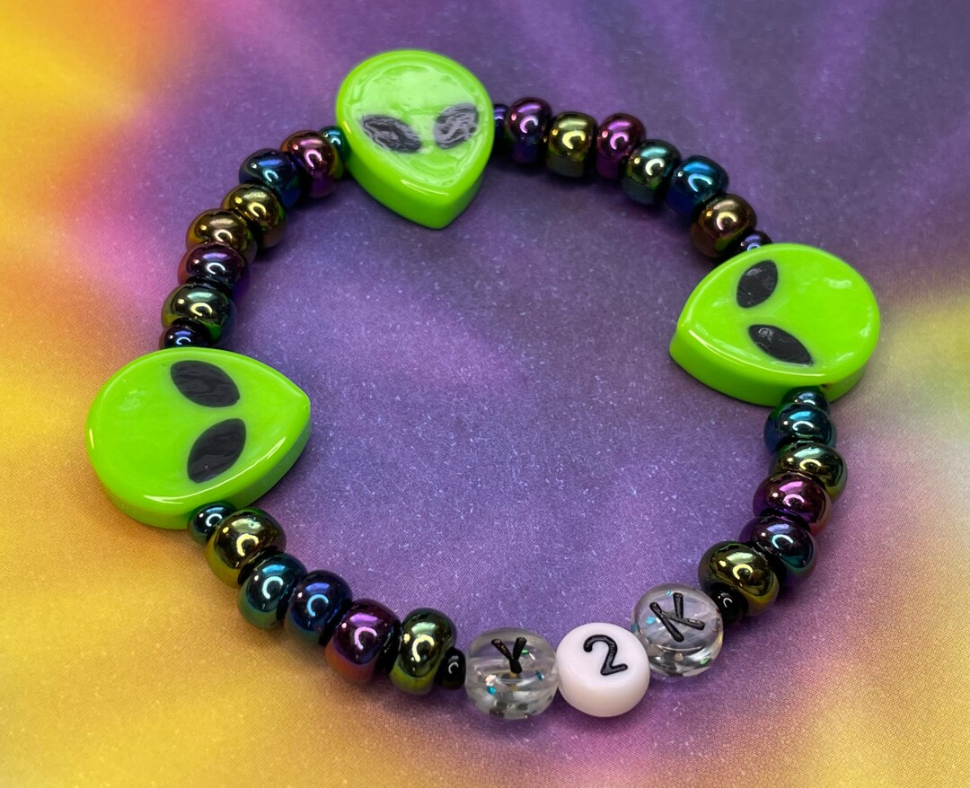 Y2K Bracelet 90s Nostalgia Alien Beaded Stretchy Arm Candy Stackable ...