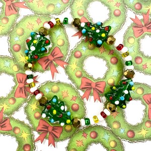 Christmas Tree Glass Beaded Stretchy Bracelet Winter Holiday Gift ...