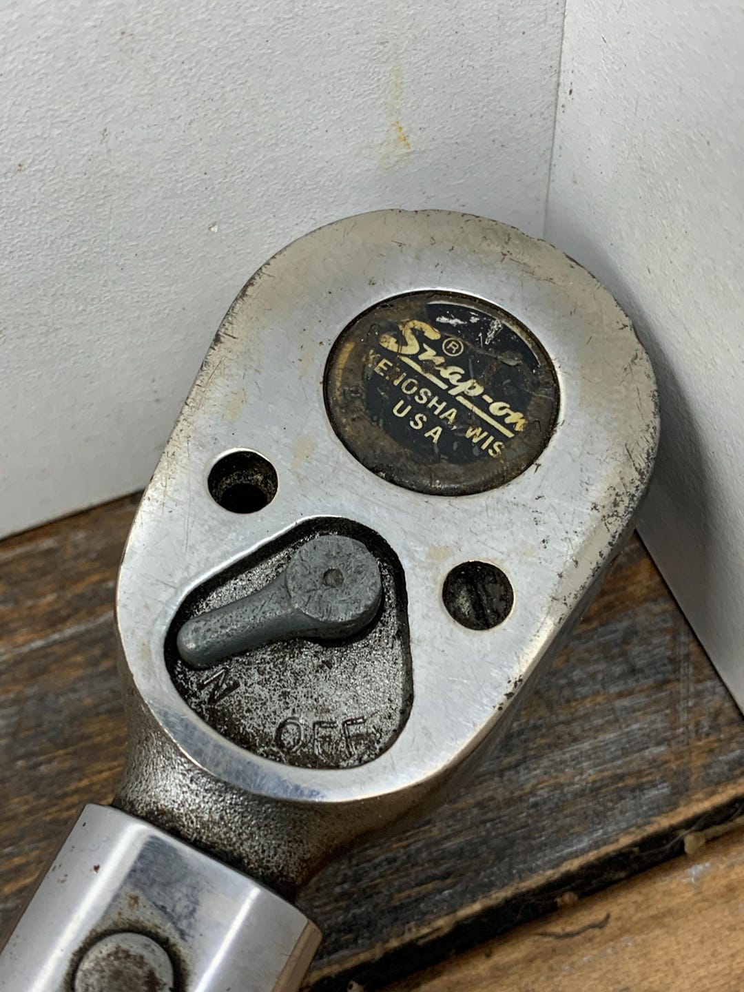 Snap on QJR3200B 1/2 Drive Torque Wrench Ratchet Clicker 30-200 Ft Lbs ...