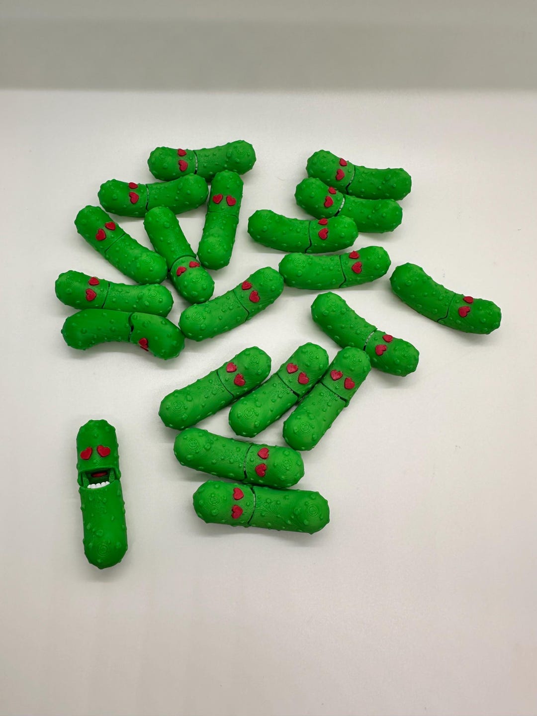 3D Printed Valentines Pickle Fidgets Classroom Set of 20 - Etsy