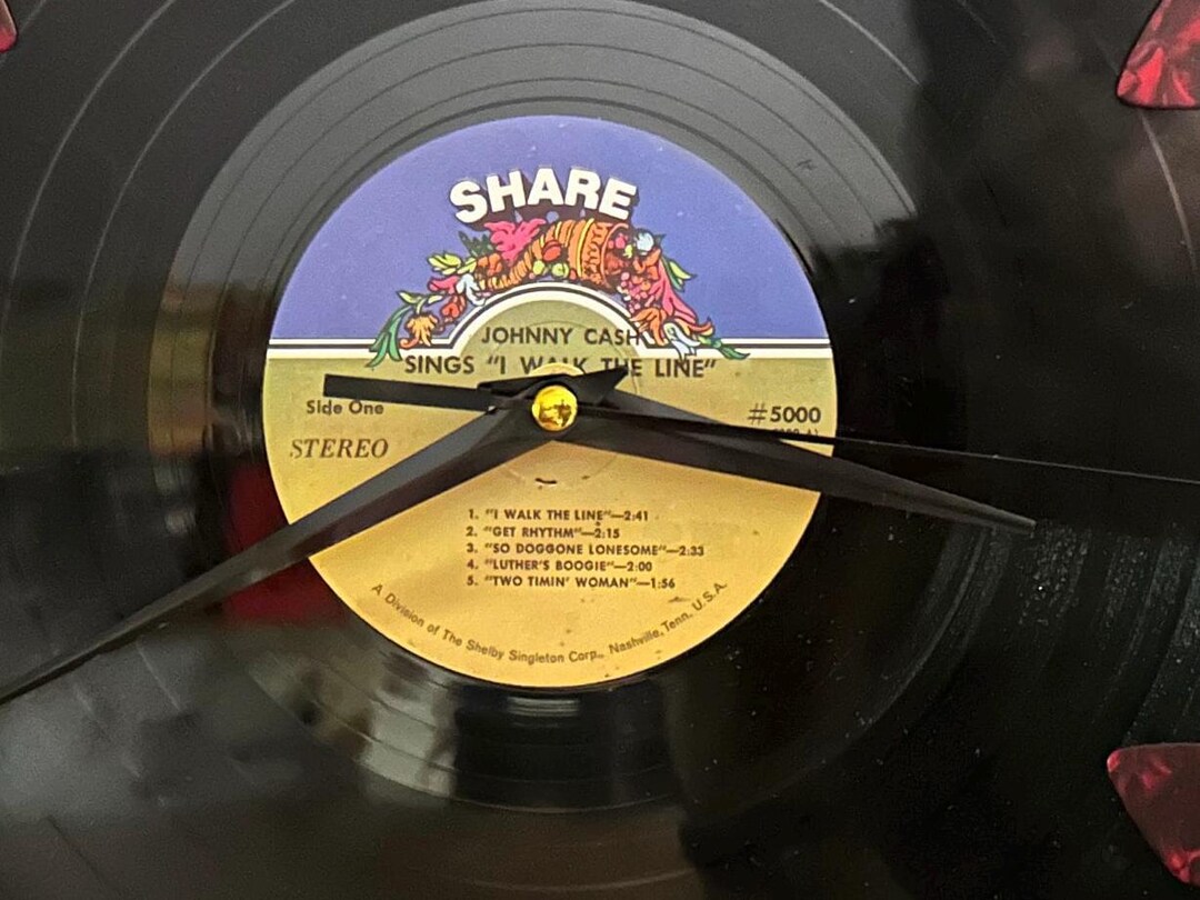 Vinyl Record Clock Featuring Legendary Country Singer - Etsy