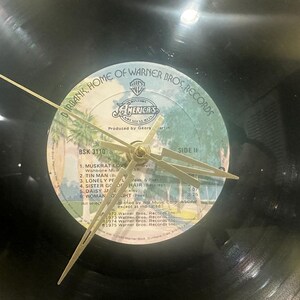 Vinyl Record Clock Upcycled - Etsy
