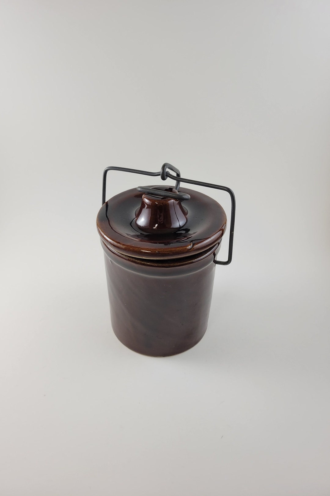 Vintage Small Brown Crock With Locking Lid - Etsy