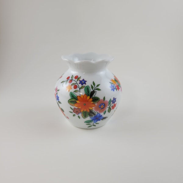 Short Vase - Etsy
