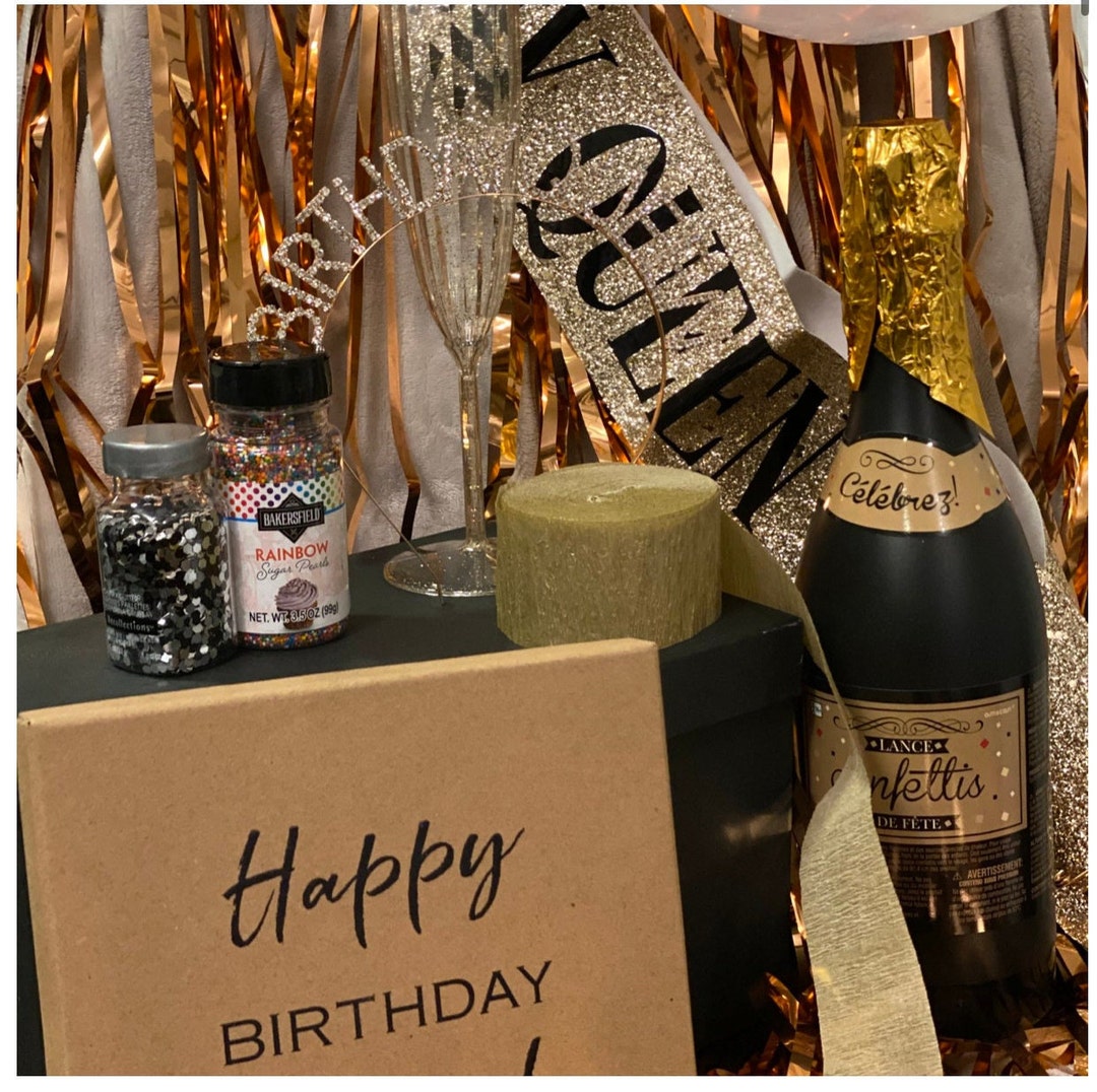 Birthday Bash Photoshoot Box - Etsy