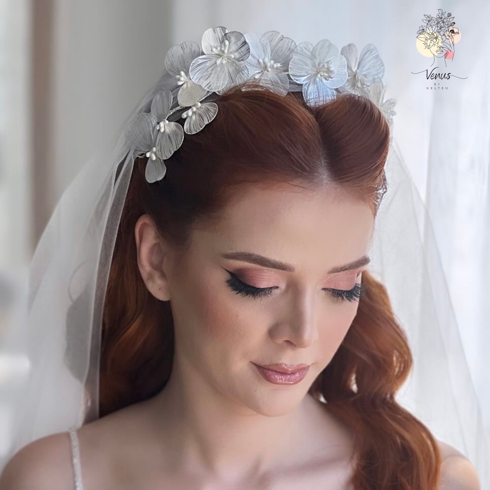 Flowers Wedding Hair Tiara, Boho Wedding Floral Headpiece, Bridal White ...