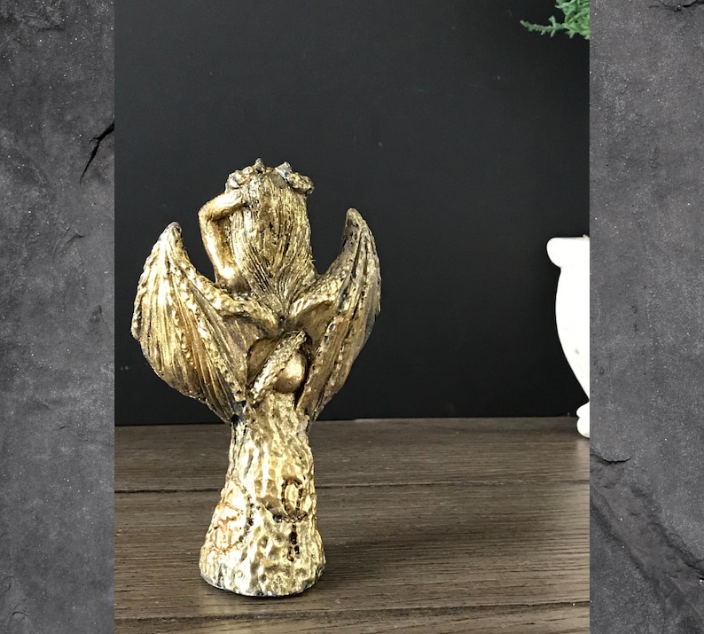 Lilith Statue Goddess Statue Woman Body Décor - Etsy