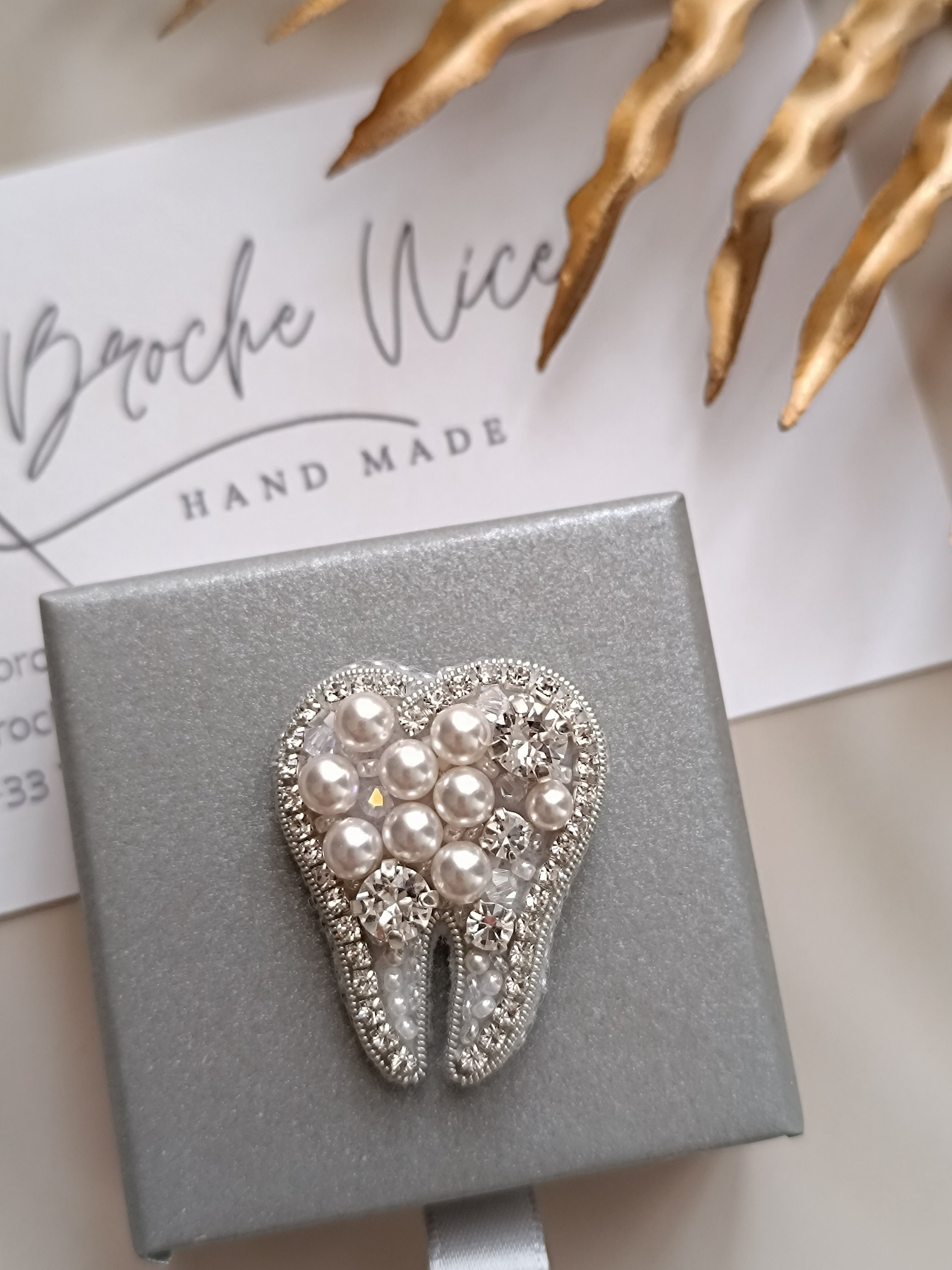 Broche dent dentée - Etsy France