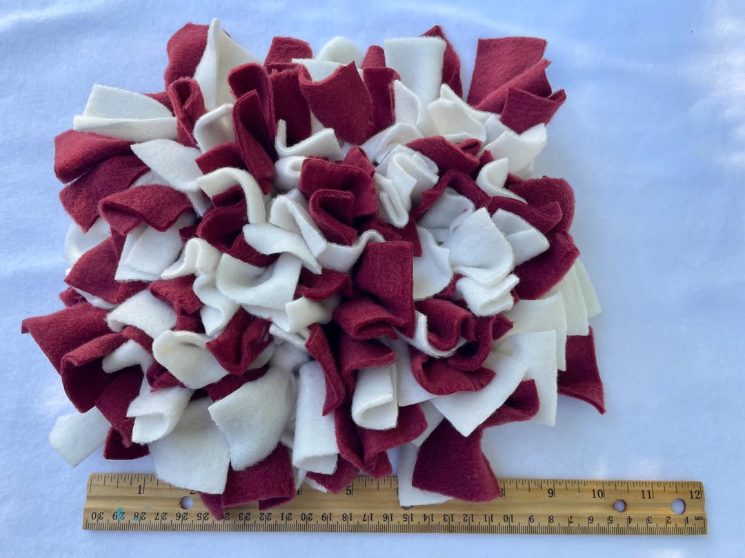 SMALL Burgundy and White Snuffle Mat for Dogs - Enrichment Mat ...