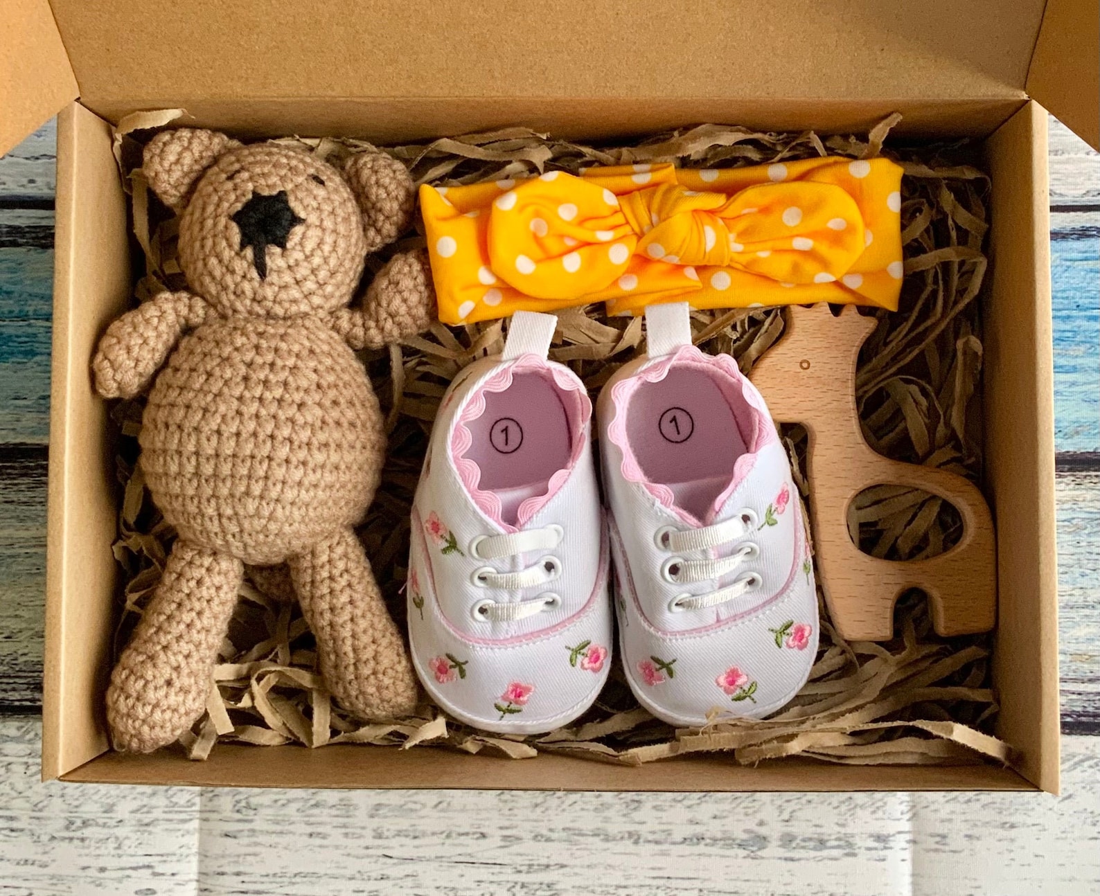 Coffret cadeau bébé fille coffret cadeau nouveau bébé | Etsy