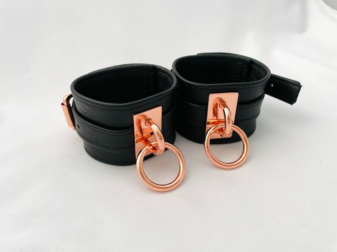 Luxury Black Leather O-ring Wrist Cuffs, Genuine Leather, Bdsm, Luxury ...