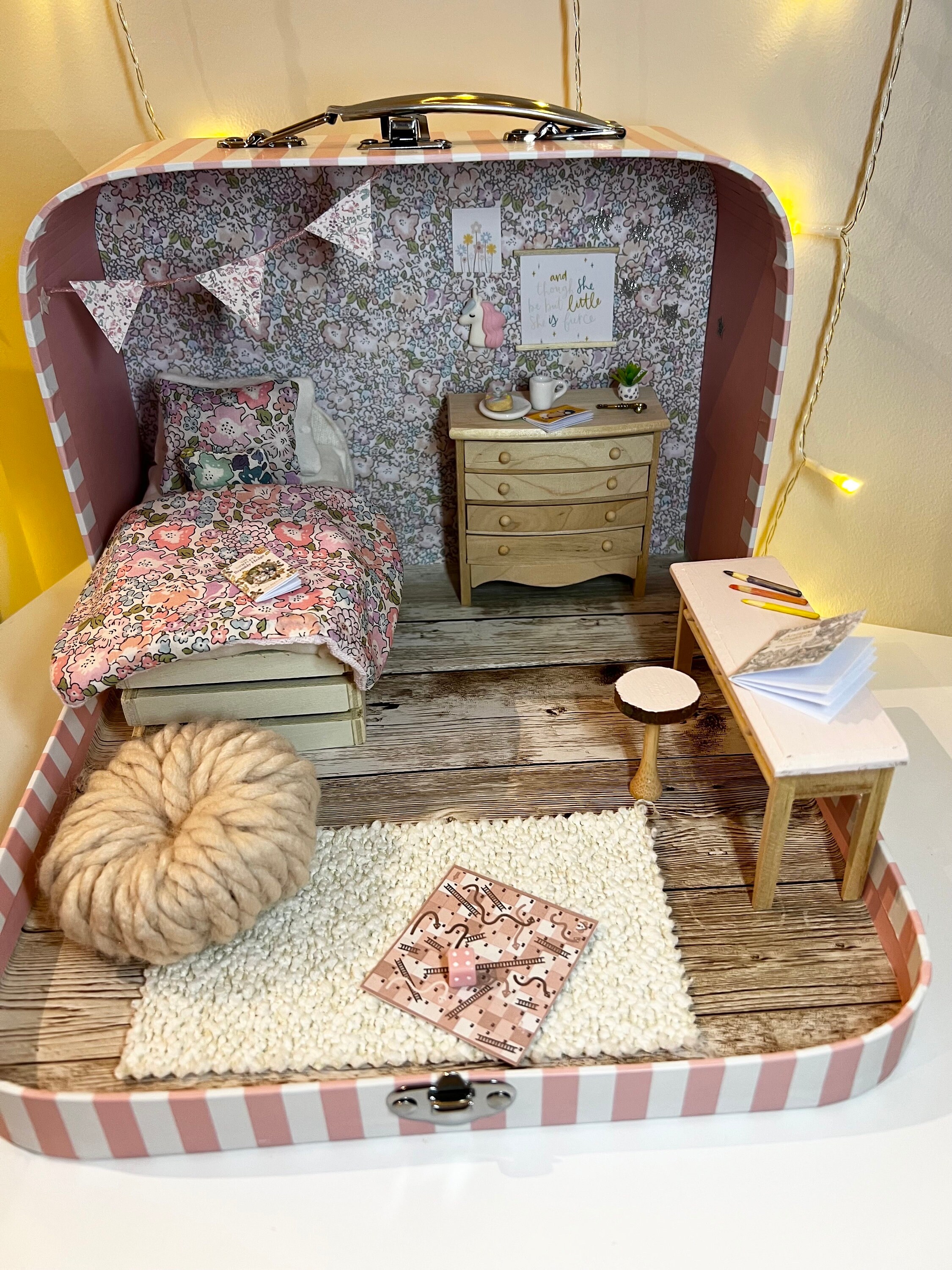 Suitcase Dollshouse - Etsy