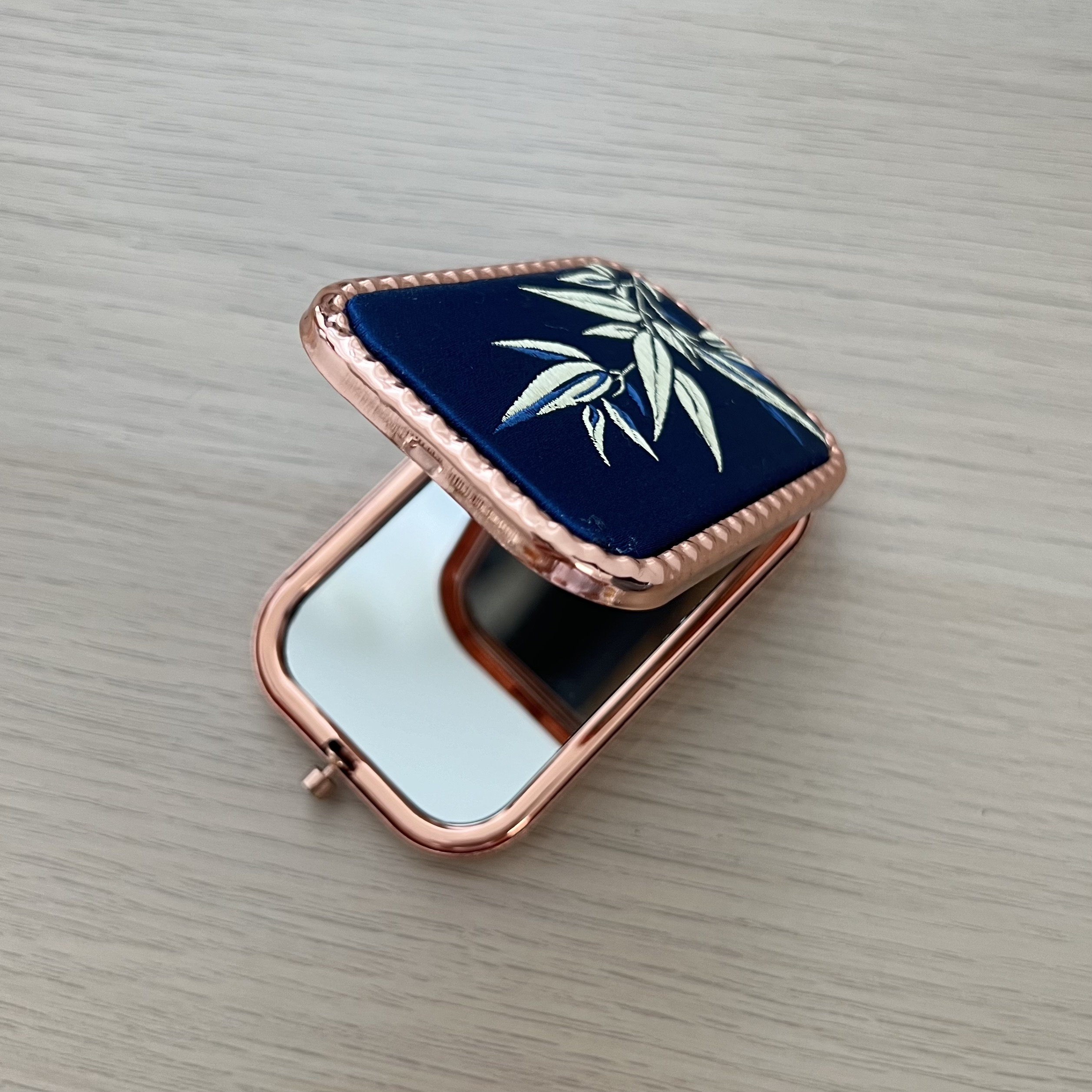 Handmade Pocket Mirror Vintage Compact Mirror Double Sided Compact ...