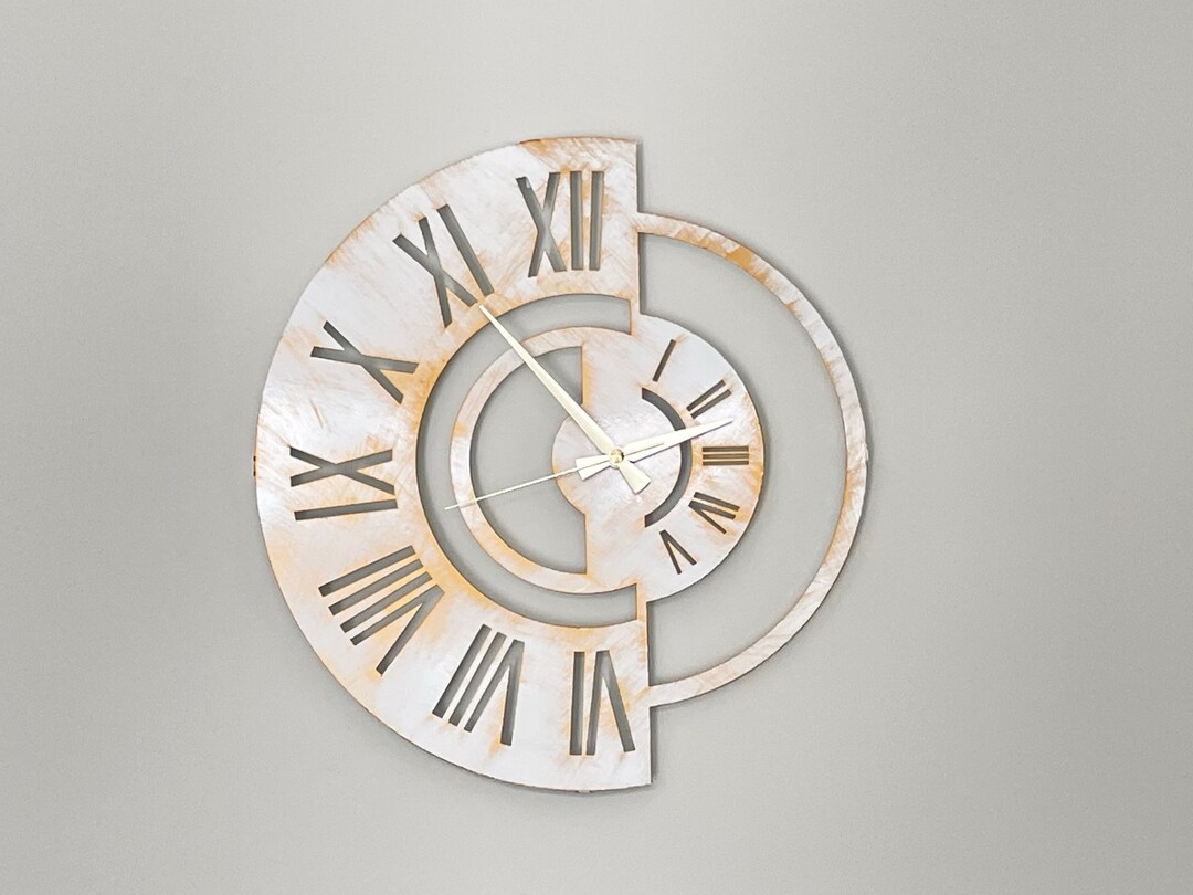 16" Round Antique White Ancient Roman Numeral Style Analog Metal Large ...