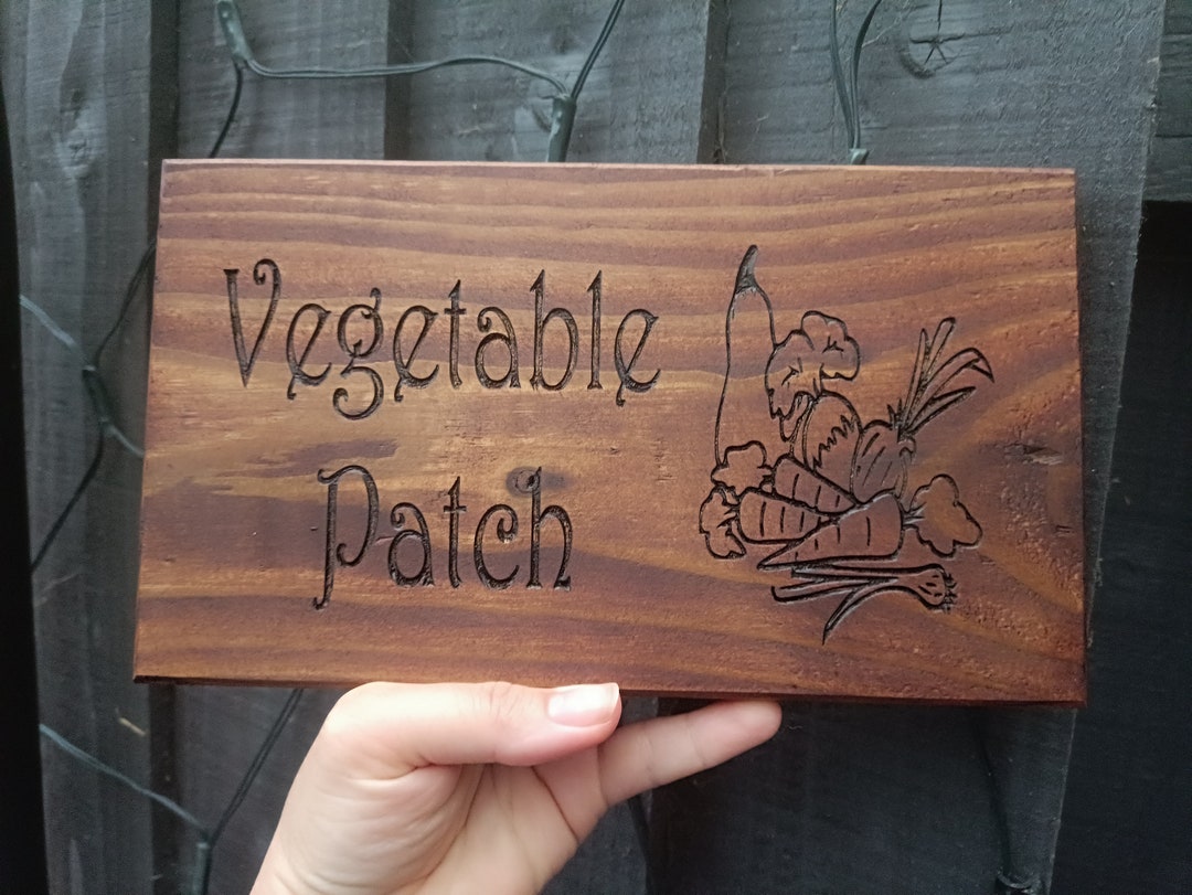 Personalised Wooden Garden Signs Plaque Garden Gift Allotment Vegetable ...