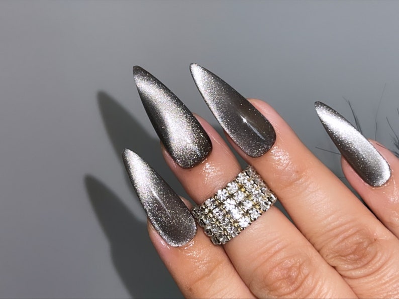 Silver Cat Eye Press on Nails Cat Eye Nails Long Nails - Etsy
