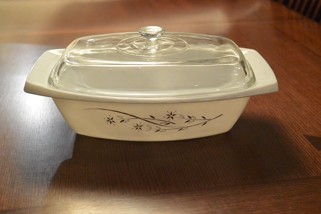 VTG PYREX Golden Honeysuckle 2.5 QT Casserole W/ Glass Lid - Etsy