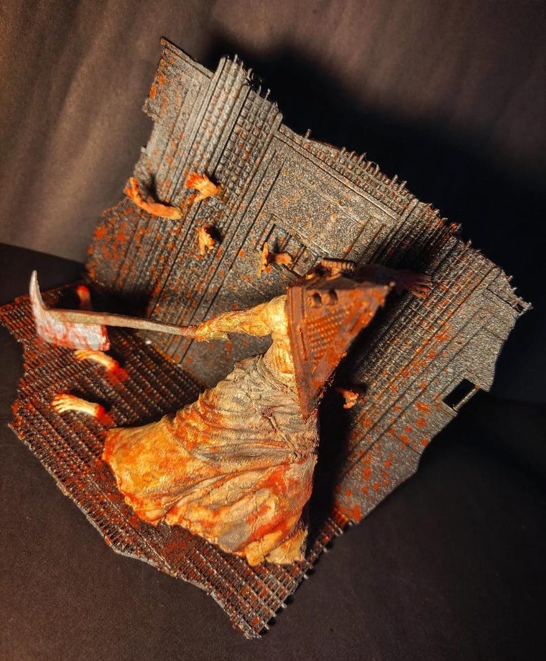 Silent Hill Pyramid Head Figure Diorama – 5.5 Inch Horror Collectible ...