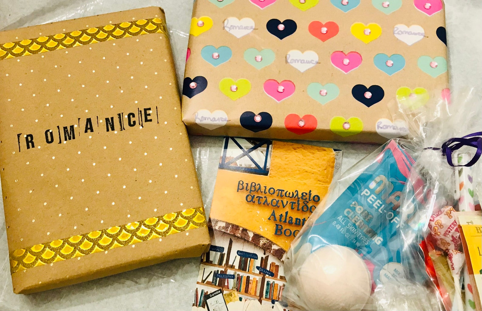 Blind Date With A Book Bundle/mystery Book Bundle/surprise | Etsy