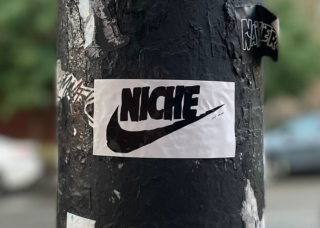 NICHE Sticker - Etsy