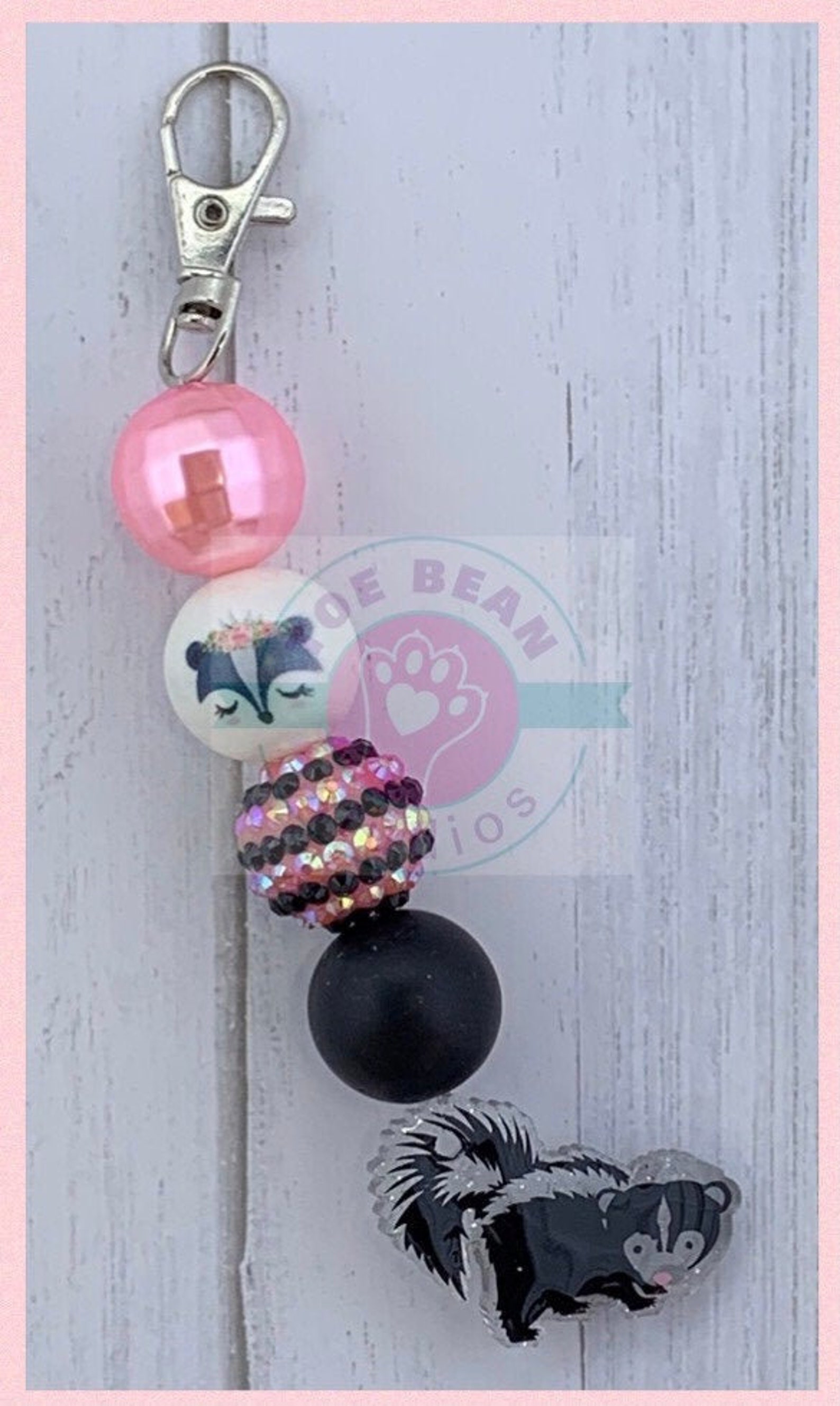 Adorable Skunk Keychain / Charm - Etsy