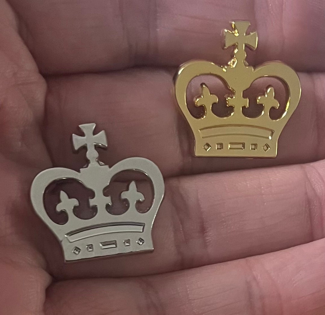 Crown Badges Gold Plated Crown Pin Badge and Silver Plated Crown Pin ...