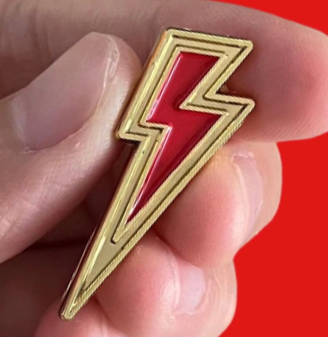Lightening Bolt Badge Gold Metal Flash Pin Badge Large Metal Bright Red ...