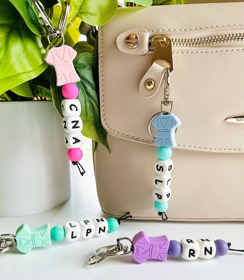 Custom Keychain With Scrubs for Healthcare Providers Silicone - Etsy