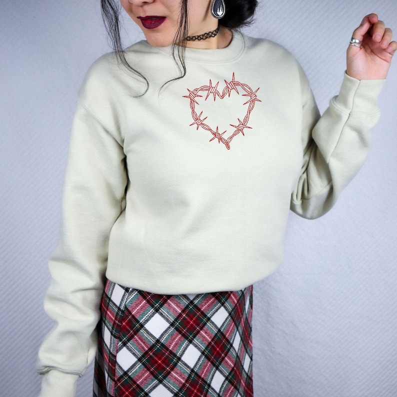 Barbed Wire Heart, Heart Embroidery, Barbed Wire Embroidery, Badass ...