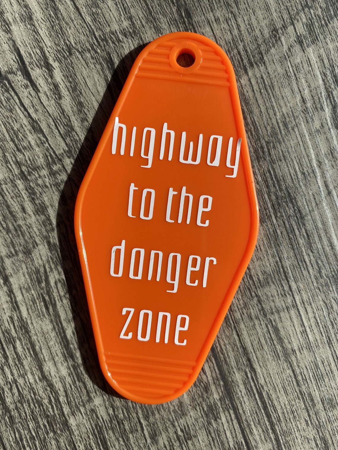 Custom Vintage Motel/hotel Keychains Vintage Retro Keychains Cute ...