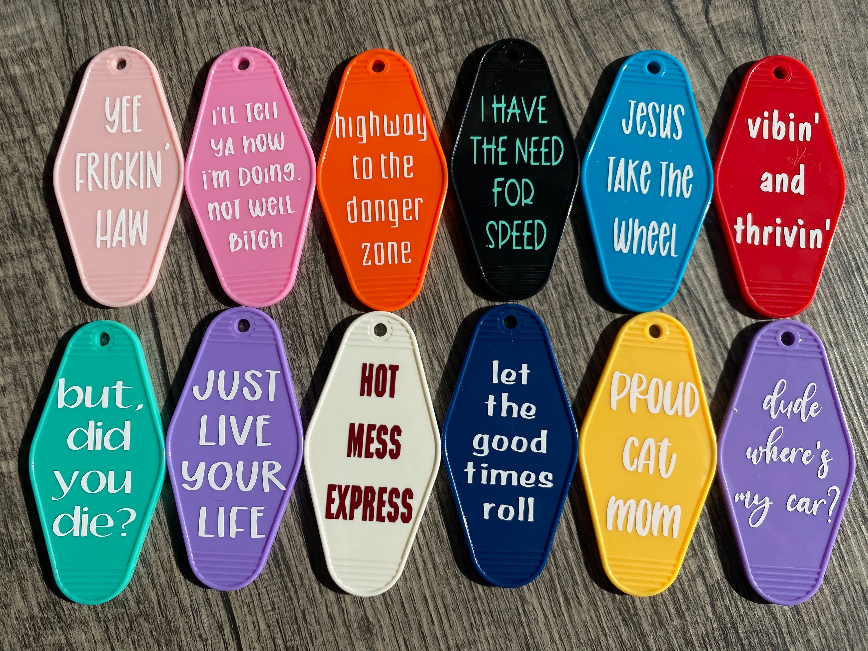 Custom Vintage Motel/hotel Keychains | Vintage Retro Keychains | Cute ...