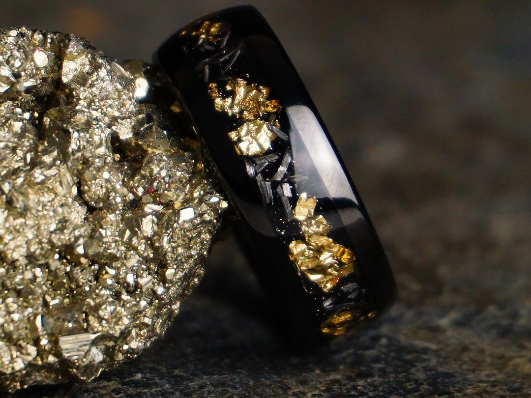 Gold Leaf and Meteorite Ring Black Wedding Ring Polished - Etsy